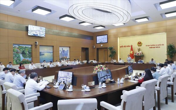 National Assembly Standing Committee’s 25th session opens