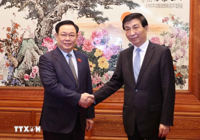 NA Chairman meets Chinese front leader