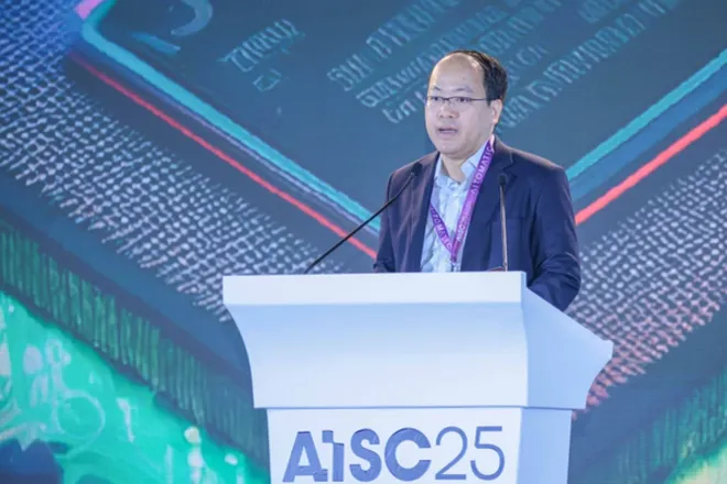 Int’l confab affirms Vietnam’s role in global AI, semiconductor sectors