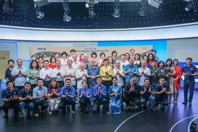 Seminar marks 100th birth anniversary of veteran journalist Dao Tung