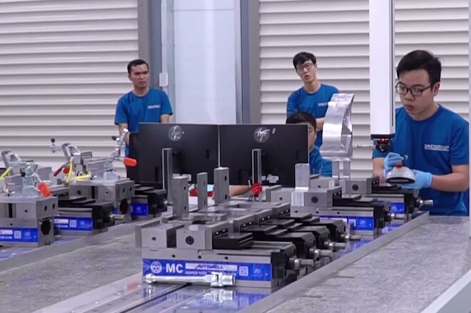 Digital technology industry surpasses 2025 targets